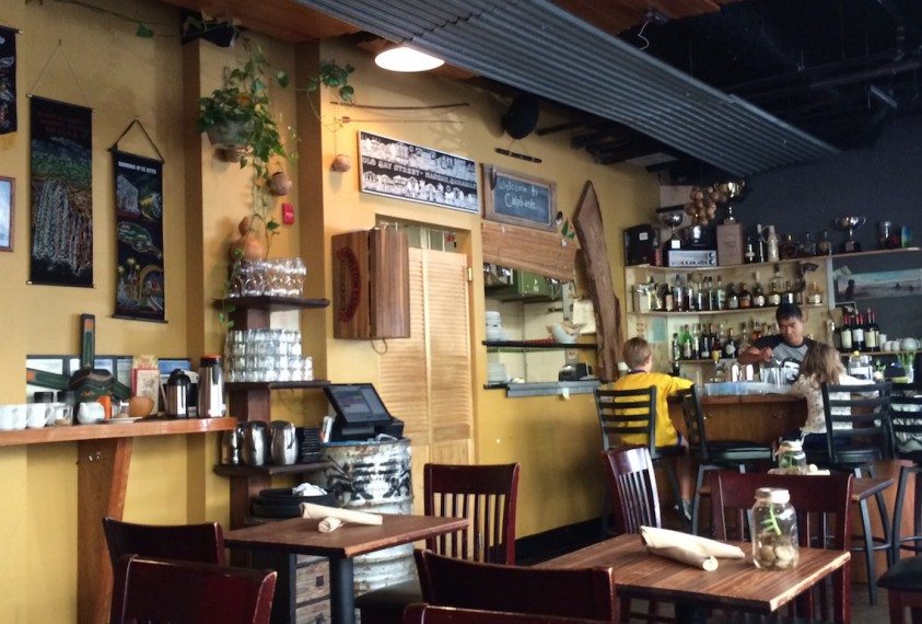 Weekend Brunch Series: Calabash Caribbean Bistro | Modern Mix Vancouver